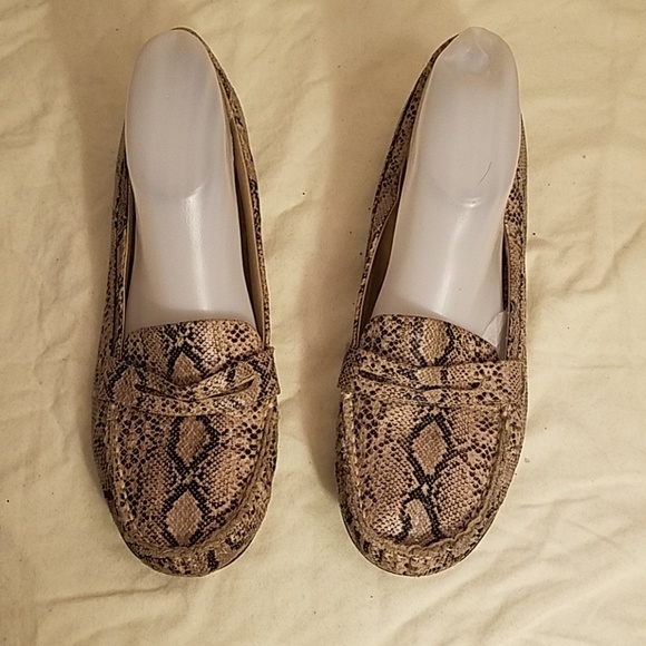 CL by Laundry | Shoes | Cl Loafers By Laundry | Poshmark